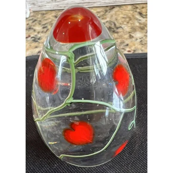 Unbranded | Accents | Mcm Egg Shape Art Glass Paperweight Red Hearts ...
